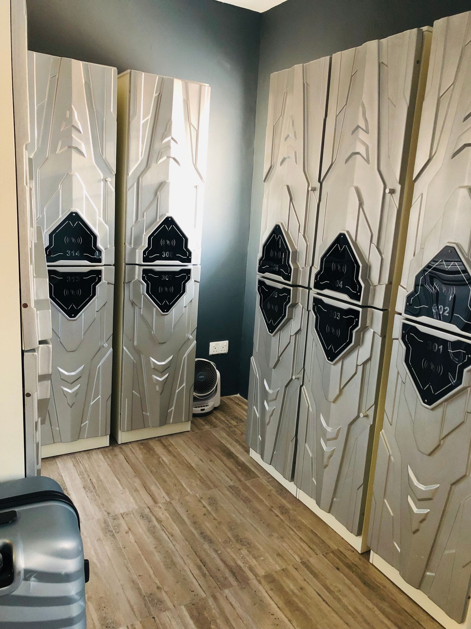 MET A Space Pod - Best Capsule Hotel in Singapore